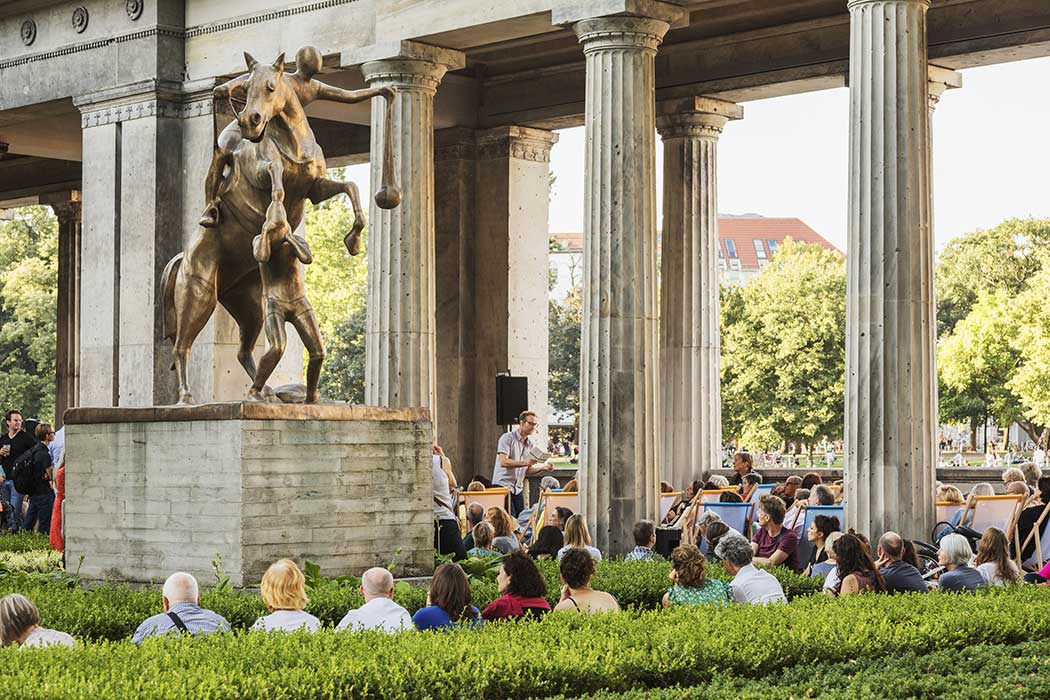 Kolonnaden Bar 2019 | Museum Island Berlin | ART at Berlin
